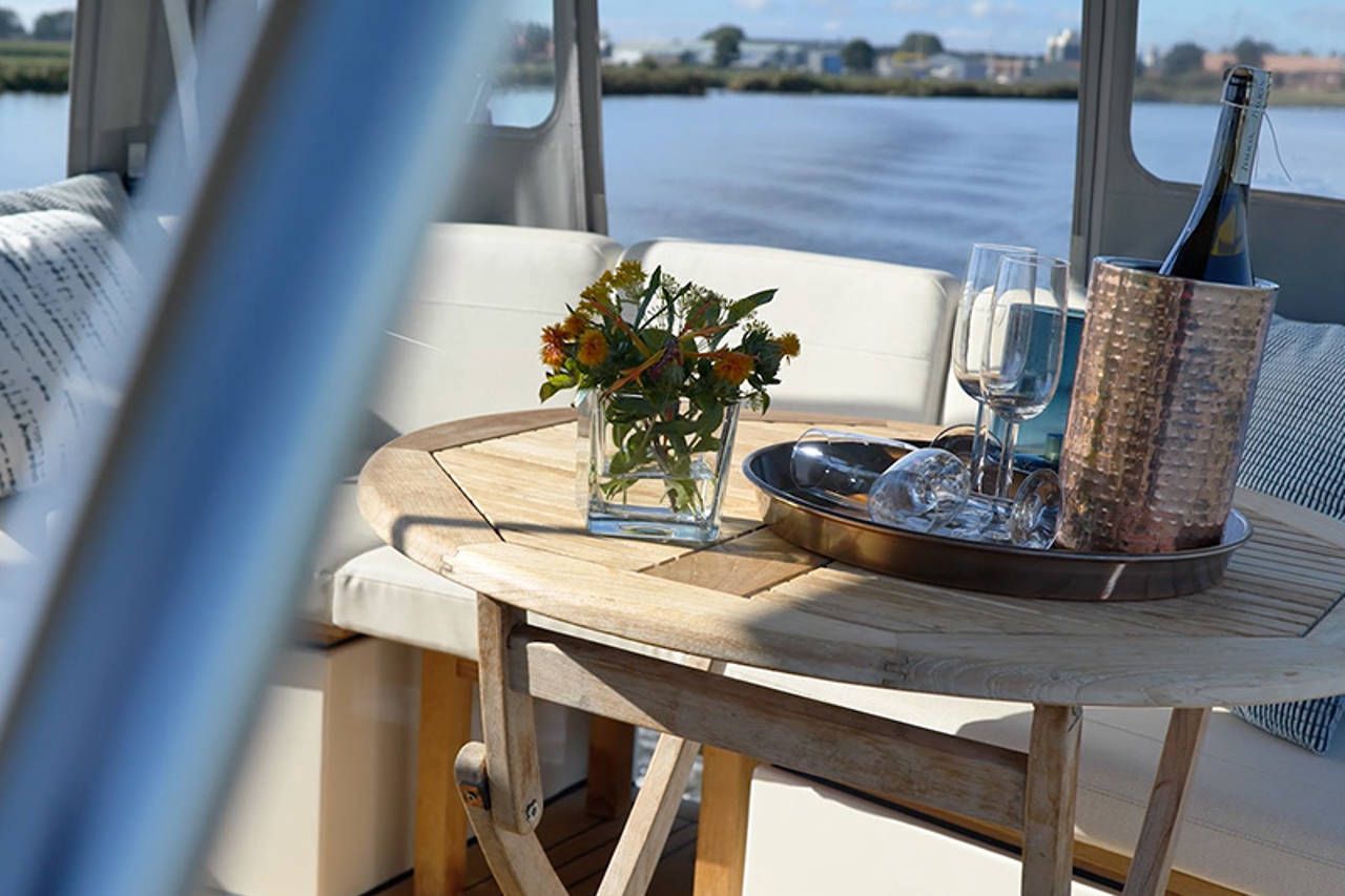 Sanzi-styling » Sanzi Yacht Charter
